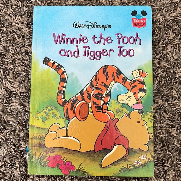 Other | Disney Winnie The Pooh And Tigger Too Childrens Hard Cover Book ...